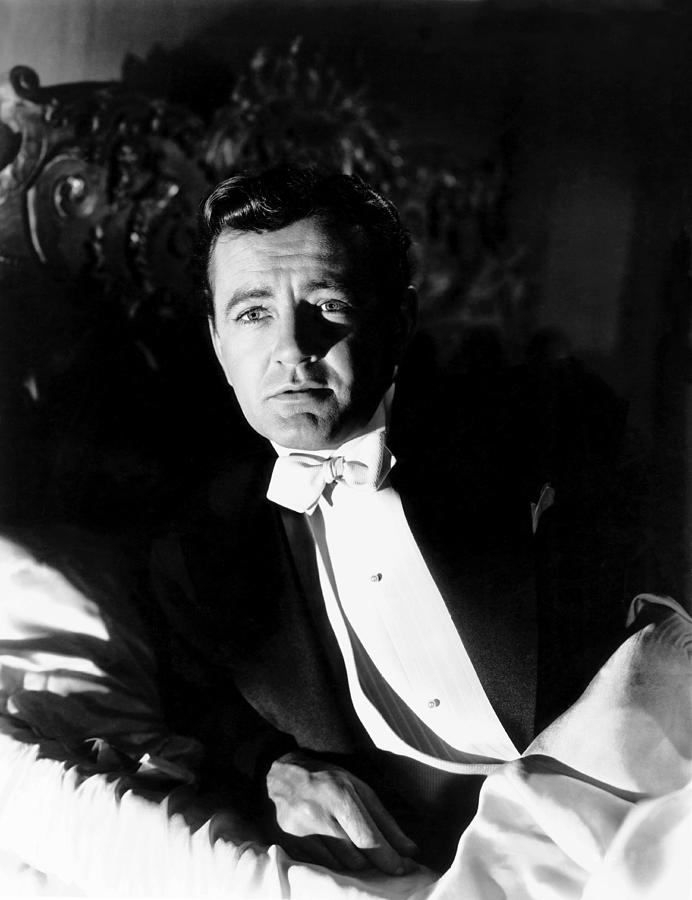 Strangers On A Train, Robert Walker by Everett