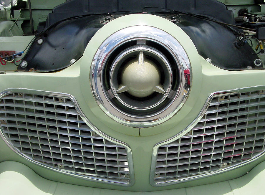 Studebaker Bullet Nose Photograph by Vikki King - Fine Art America