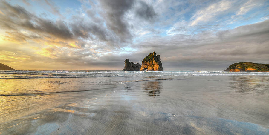 The Archway Islands,wharariki Beach by Phillip Webby Photography