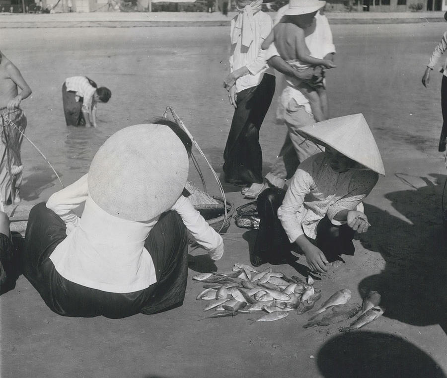 The Share- Out Photograph by Retro Images Archive - Fine Art America