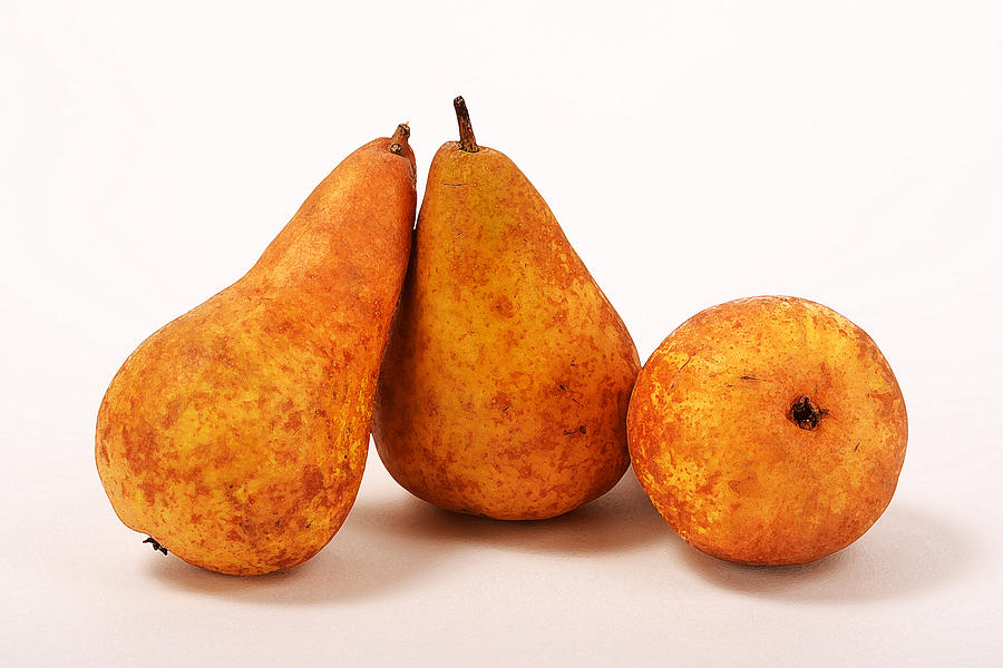 Three Pears Photograph by Eric Weiss - Fine Art America