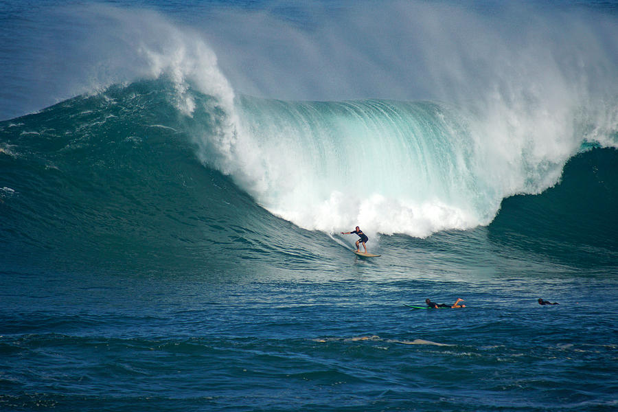 Waimea Bay Monster Photograph by Kevin Smith - Fine Art America