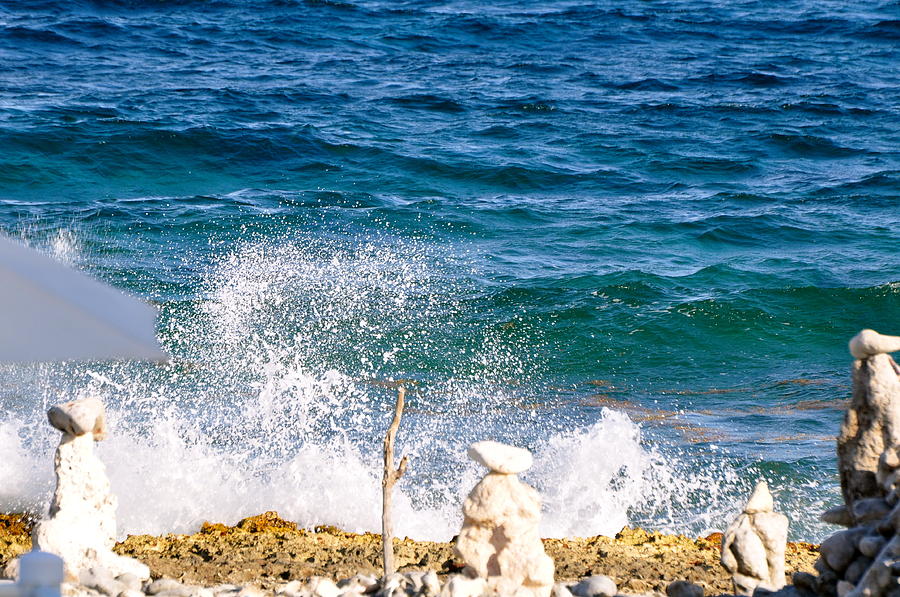 Wave Motion-2 Photograph by Mark Hashim | Fine Art America