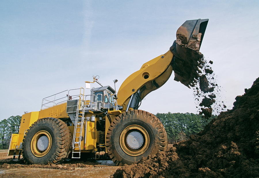 Wheel Loader by Philippe Psaila / Science Photo Library