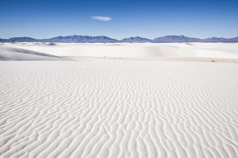 White Sands Dune Pattern Photograph by Greg Vaughn - Fine Art America