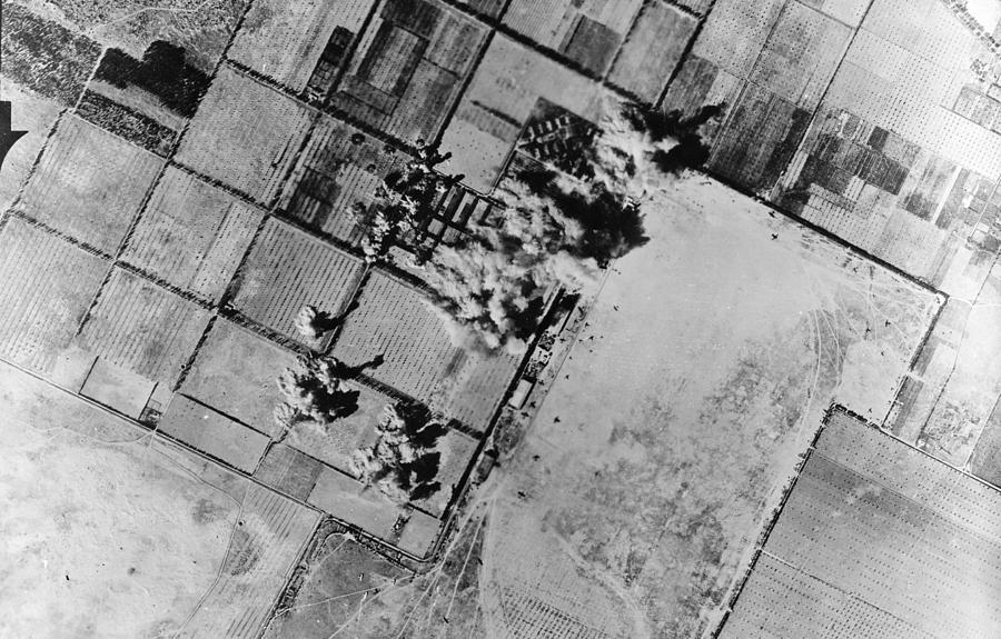 World War II Libya, C1943 Photograph by Granger - Fine Art America