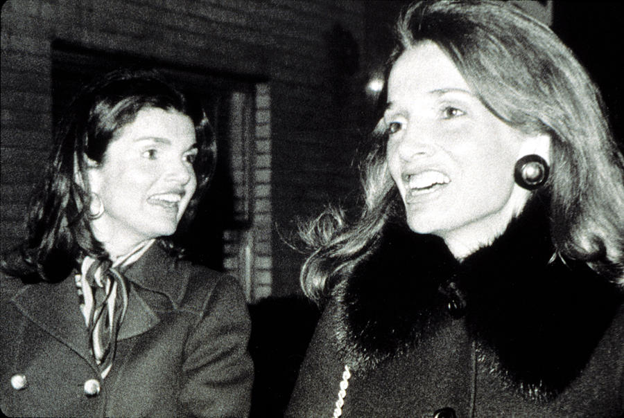 Jacqueline Kennedy Onassis Photograph By Everett