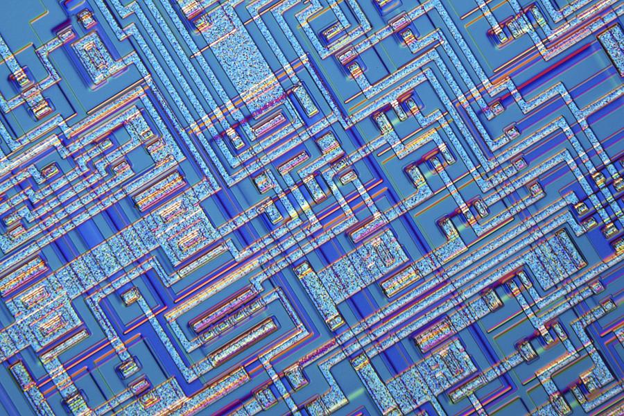 Microchip, Light Micrograph Photograph by Pasieka - Fine Art America