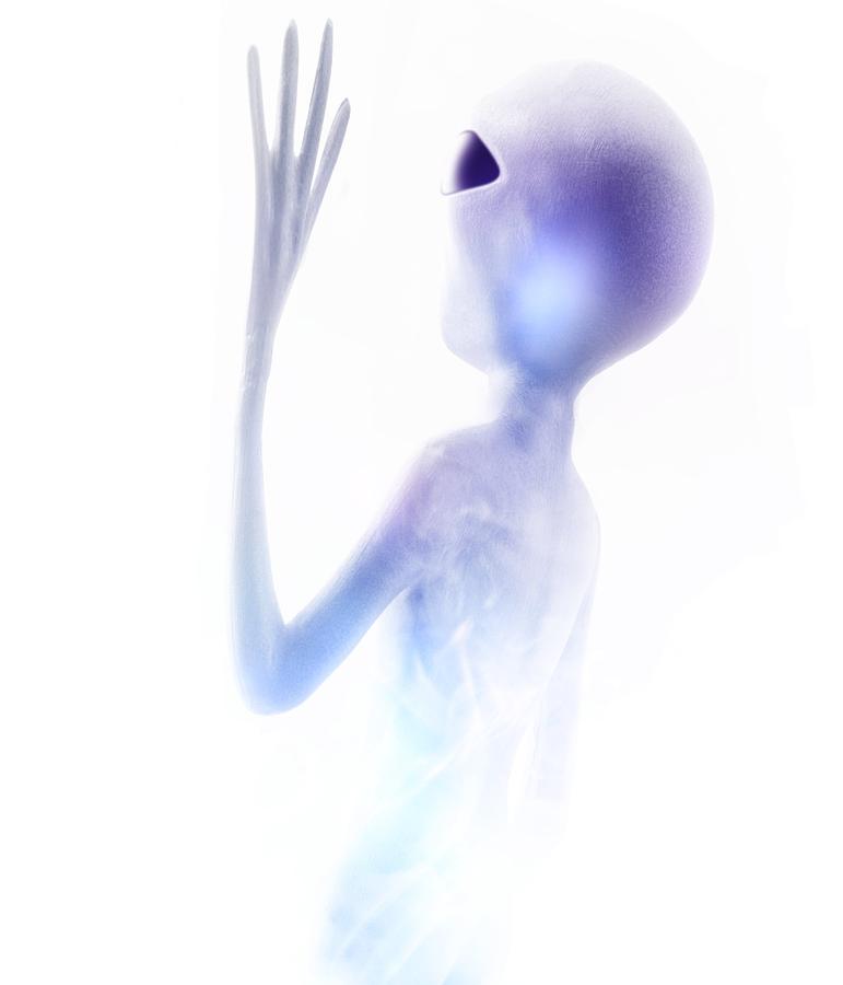 Alien, Computer Artwork Photograph by Victor Habbick Visions - Fine Art ...