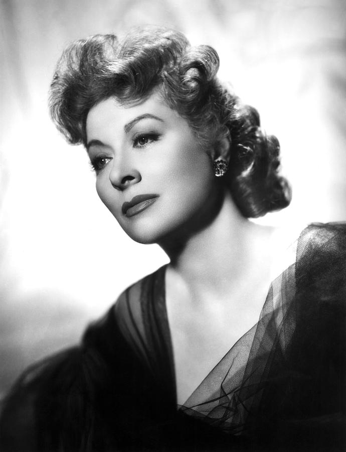 Greer Garson, Ca. 1940s Photograph by Everett - Fine Art America