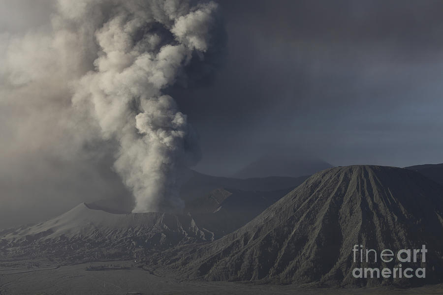 Eruption Of Ash Cloud From Mount Bromo Photograph by Richard Roscoe ...