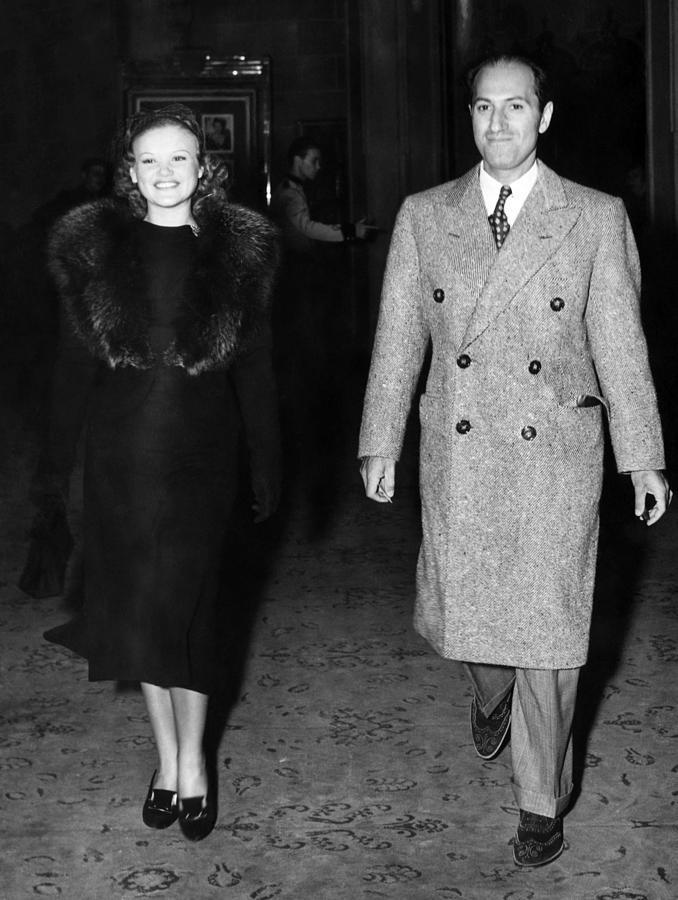 Actress Simone Simon And Composer Photograph by Everett | Fine Art America