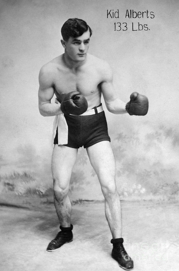 AMERICAN BOXER, c1912 Photograph by Granger - Fine Art America
