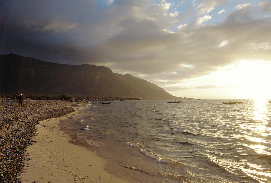 Beach Photograph by Diccon Alexander - Fine Art America