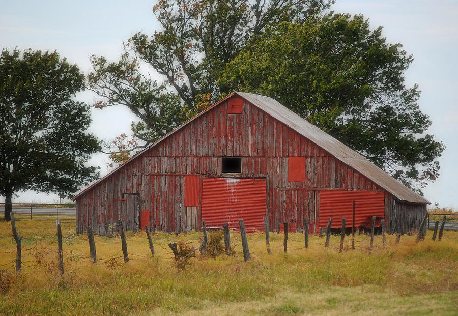 Corner Barn Photograph by Lisa Moore - Pixels
