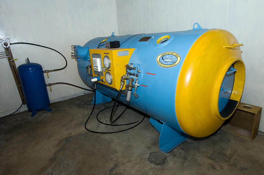 Decompression Chamber by Science Photo Library