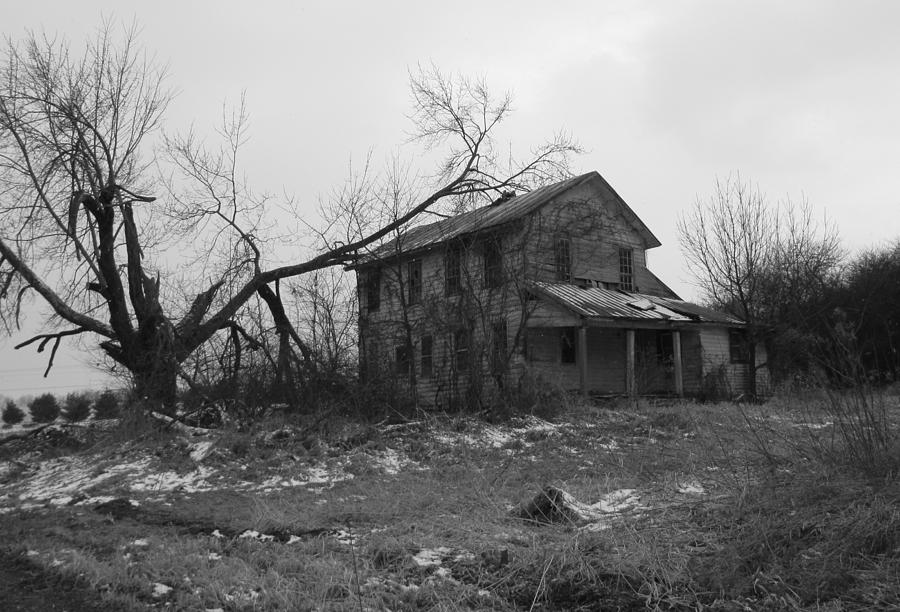 Dilapidated House Photograph by Matt DeVore | Fine Art America