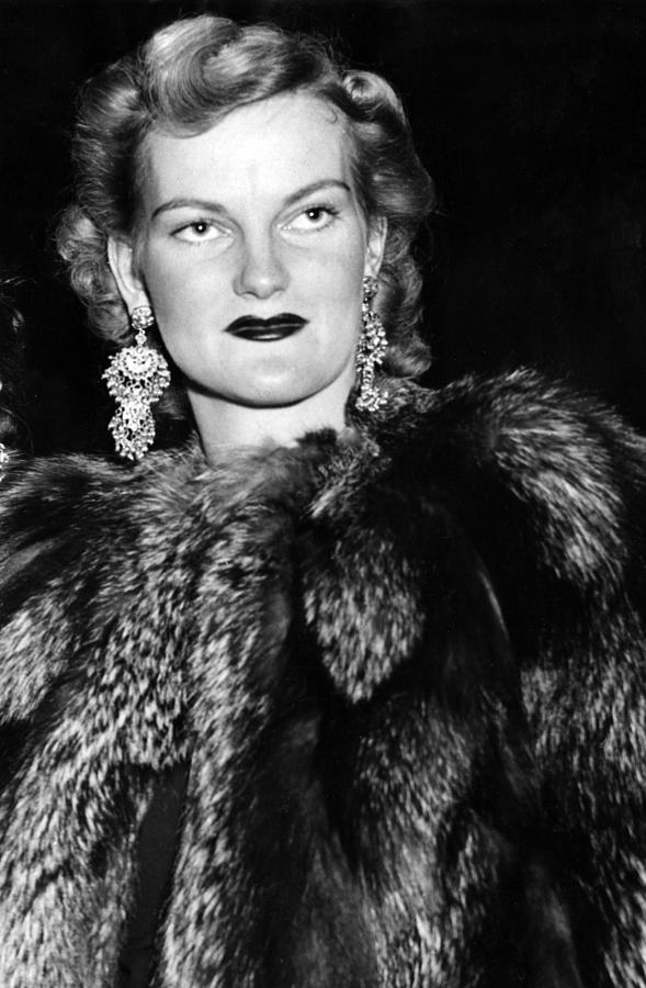 Doris Duke, March 23, 1940 Photograph by Everett - Fine Art America