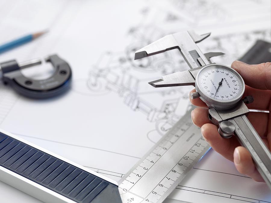 Engineering by Science Photo Library