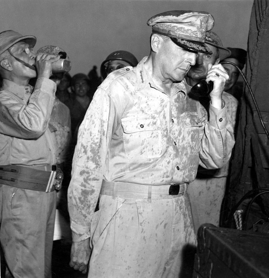 General Douglas Macarthur Broadcasts Photograph By Everett Fine Art