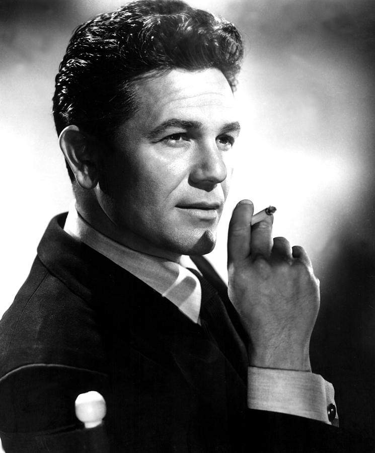 John Garfield, 1950 Photograph by Everett - Fine Art America