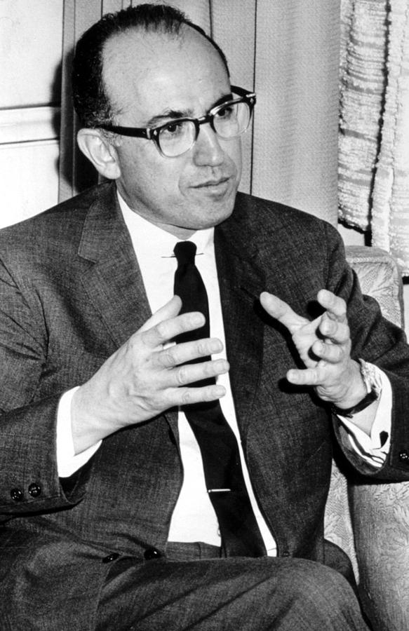 Jonas Salk, 1950s Photograph by Everett - Fine Art America