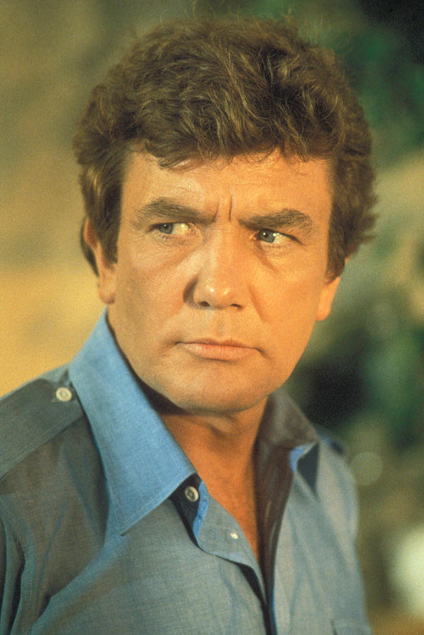 Looker, Albert Finney, 1981 Photograph by Everett - Pixels