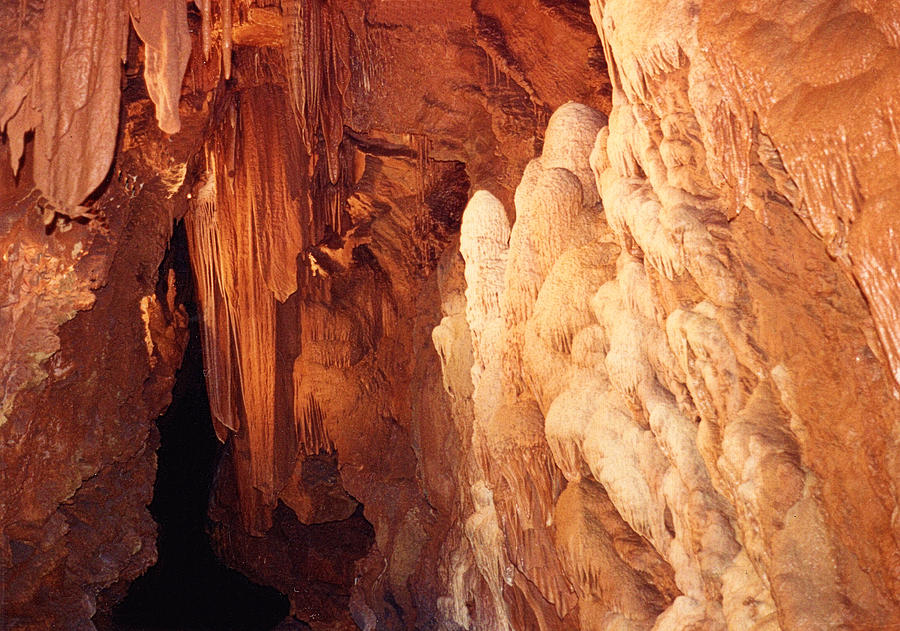 Luray Caverns B Photograph by Michael Reymann - Fine Art America