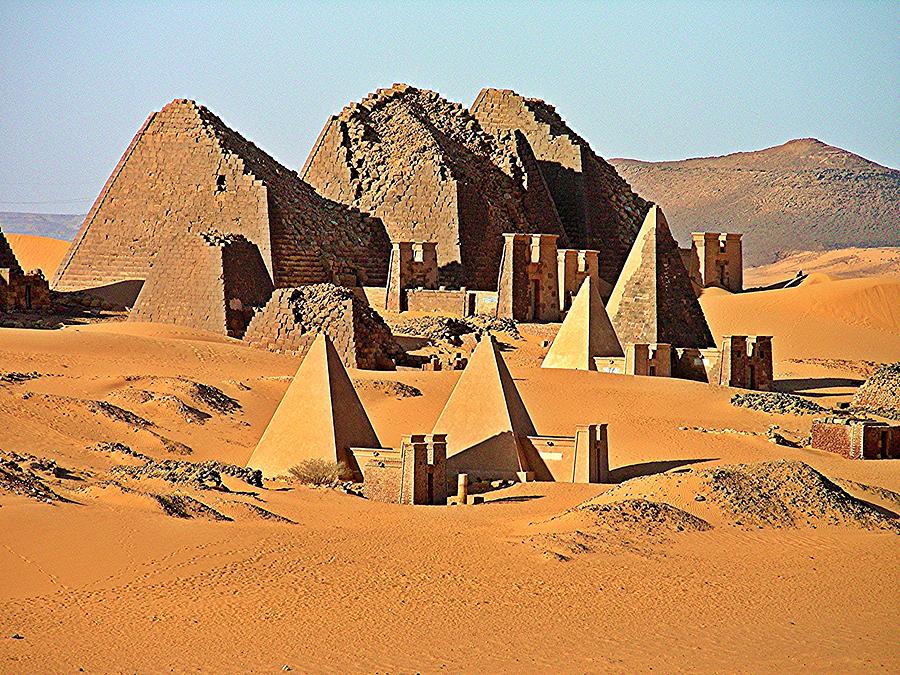 Meroe Array Photograph by David Rich - Pixels