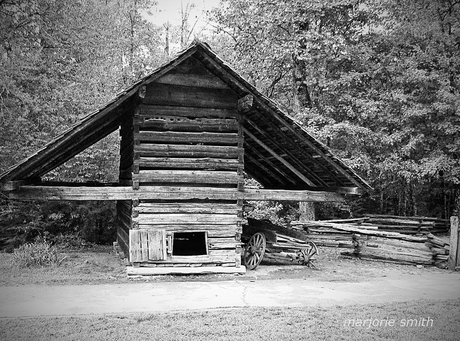 Old Corn Crib Photograph by Marjorie Smith - Pixels