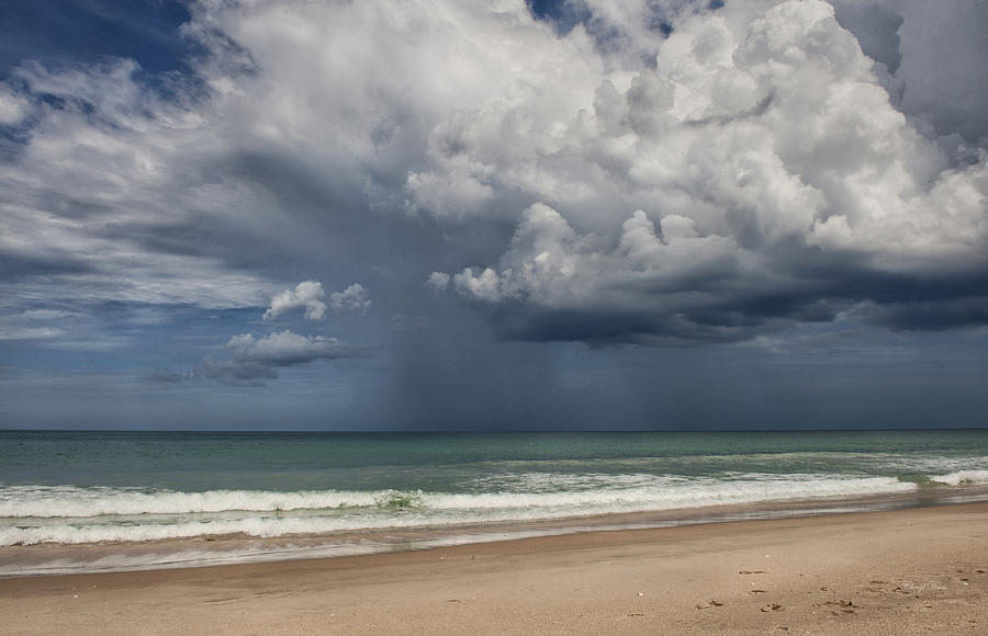 Storm Is Coming Photograph by Cheryl Davis - Fine Art America