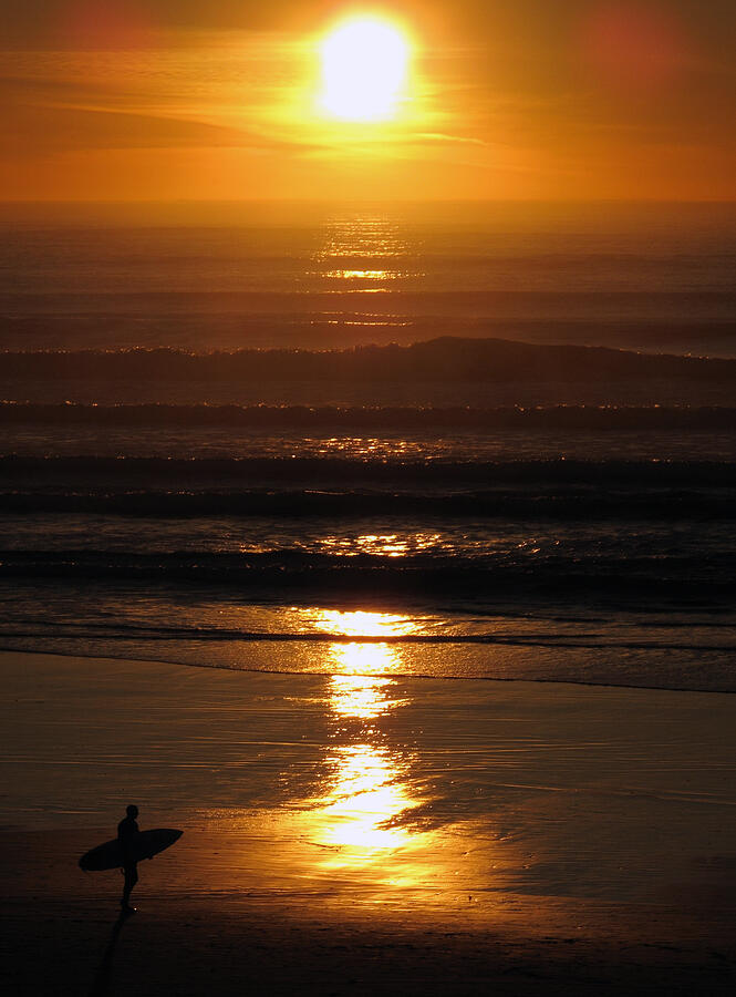Sunset surfer Photograph by Luis Esteves - Fine Art America