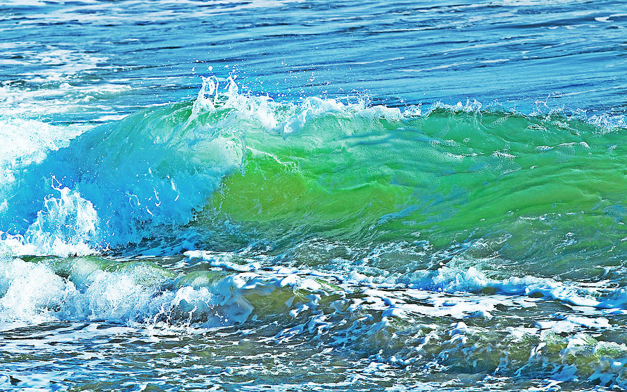 Waves Photograph by David Naman - Fine Art America