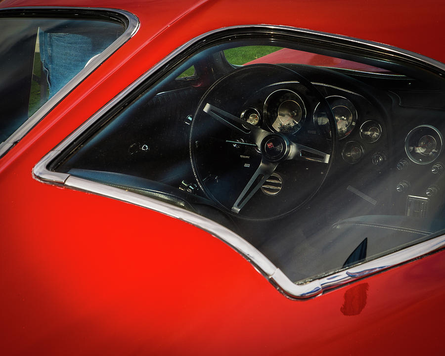 63 Red Split window Photograph by Mark Beecher - Fine Art America