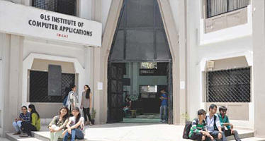 Best BCA College in Ahmedabad,MCA College in Ahmedabad,MBA College in ...