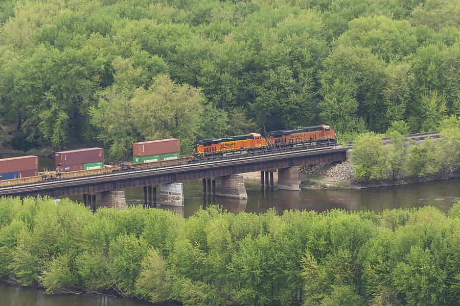 BNSF Train 6686 C Photograph by John Brueske - Fine Art America