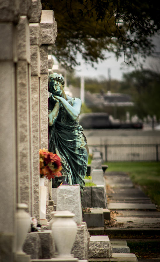 Cemetery Statue Photograph by Ross Muggivan - Fine Art America