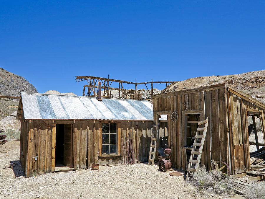 Cerro Gordo Assay building Photograph by Backcountry Explorers | Fine ...
