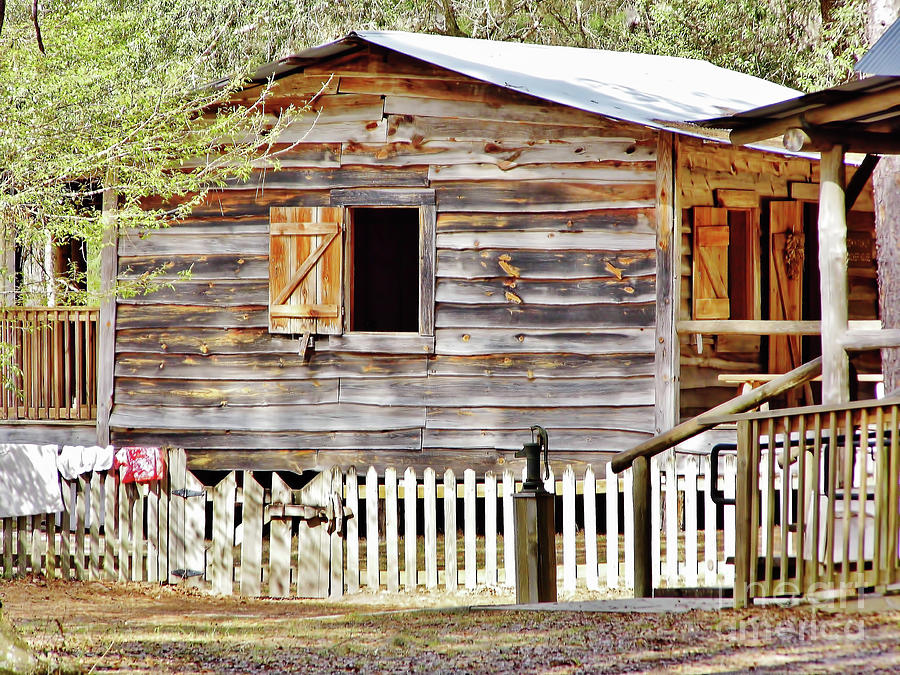 Cracker Cabin Photograph by D Hackett - Fine Art America