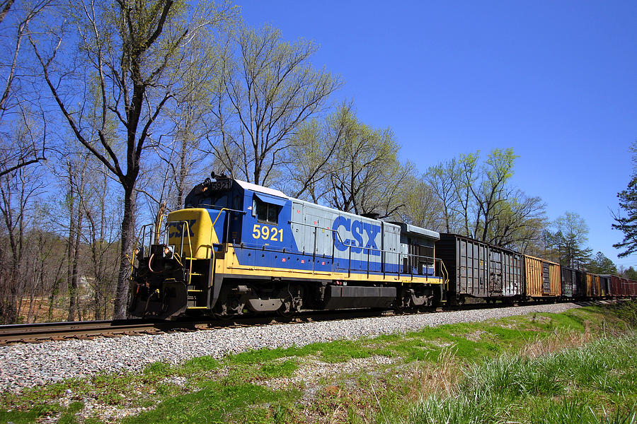 Csx B36-7 5921 Photograph by Joseph C Hinson - Fine Art America