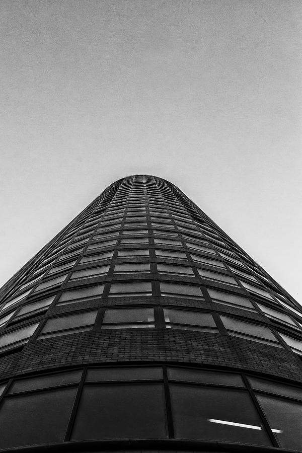 Curved High Rise Photograph by Robert Ullmann - Fine Art America