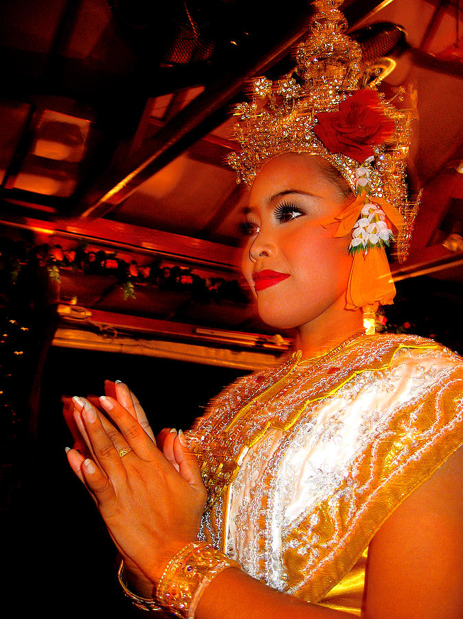 Exotic dancing. Photograph by Andy i Za