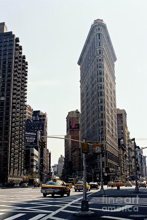 Flatiron Building in Manhattan New York City Photograph by Trude ...