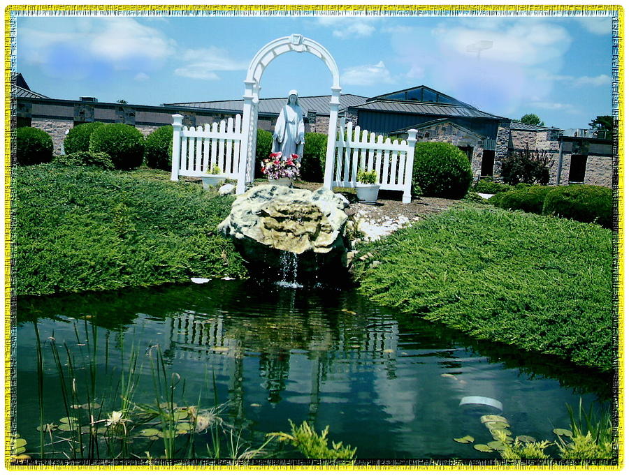 Mary's Grotto Photograph by Desline Vitto - Fine Art America