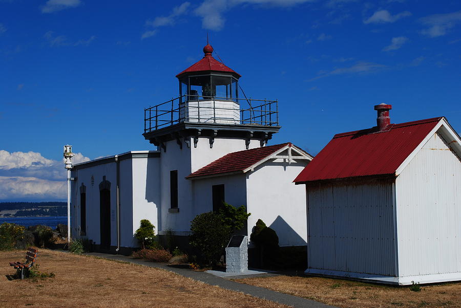 Point No Point Lighthouse Photograph by Donna Meadows - Fine Art America