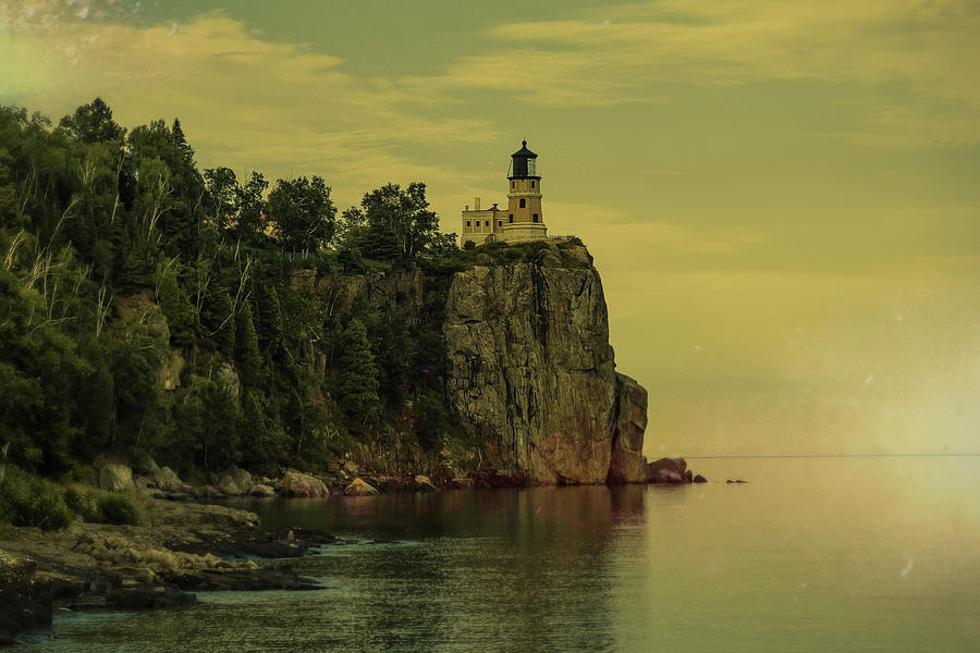 Split Rock Lighthouse Digital Art by Gary Rieks | Fine Art America