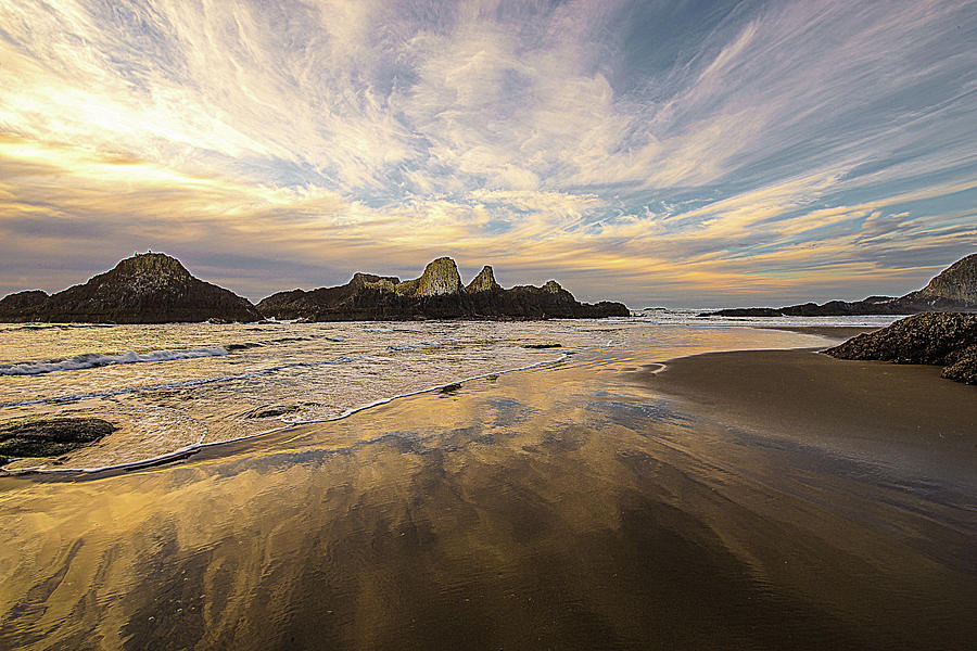 Streamers Photograph by Michael Balen | Fine Art America