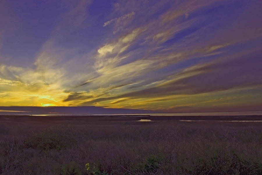 Sun going down Photograph by Robert Brown - Pixels
