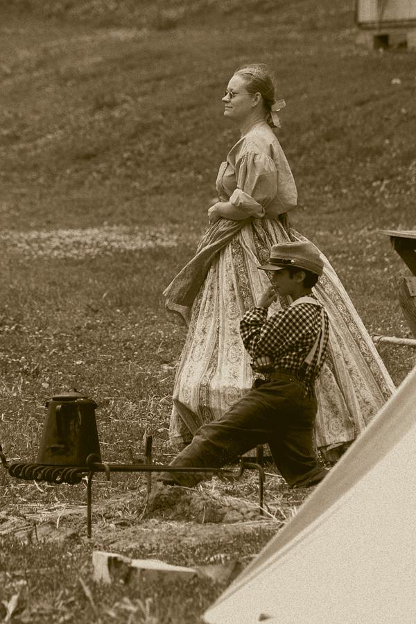 Surveying The Battle Photograph by David Dunham - Fine Art America
