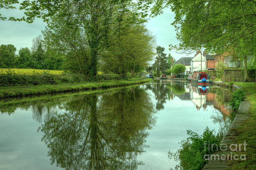 The Canal at Stoke Prior Photograph by Rob Hawkins - Fine Art America
